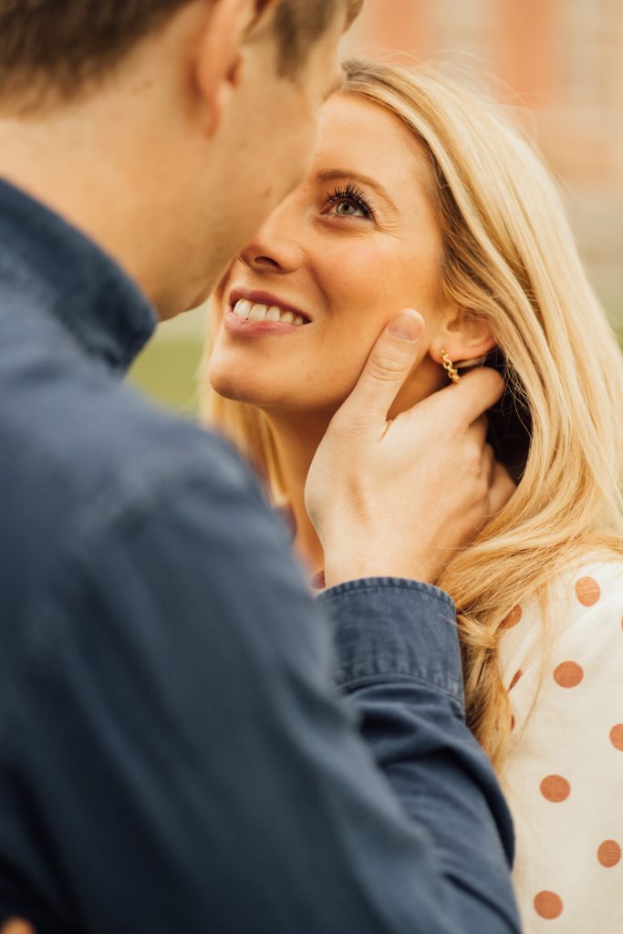 Alex Tome Photographe couple | Charlotte & Callum | Engagement session ...